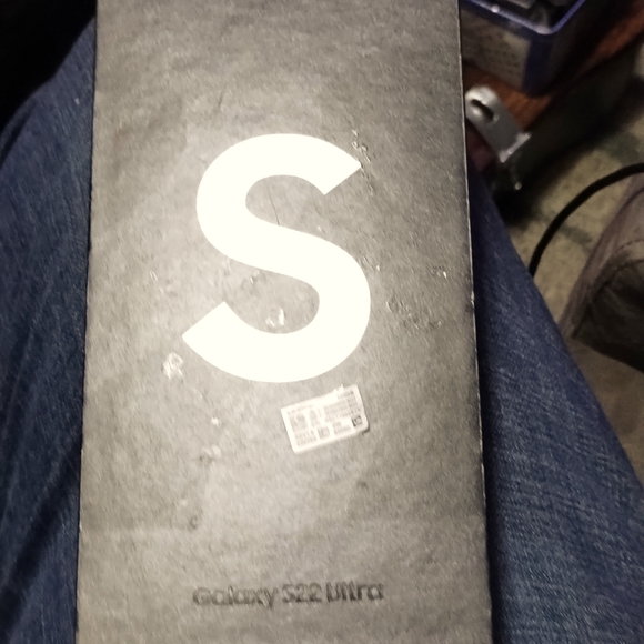 Samsung Galaxy S22 ultra | Other | Samsung Galaxy S22 Ultra Box | Poshmark